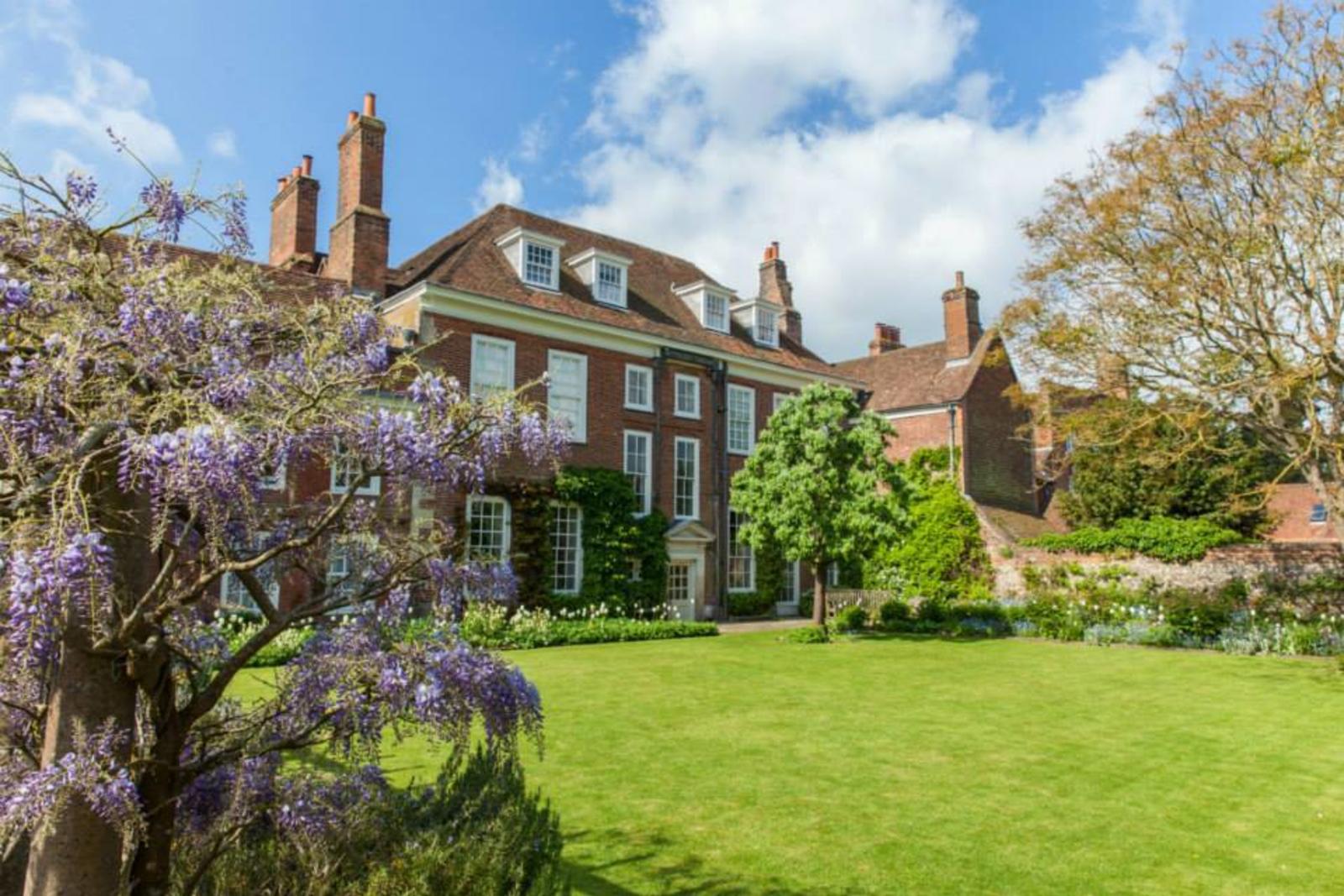 Heritage Open Days - Mompesson House - Salisbury Reds