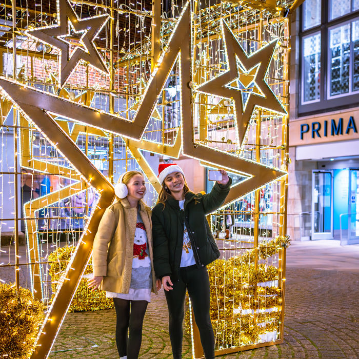 Christmas fun by bus! - Salisbury Reds